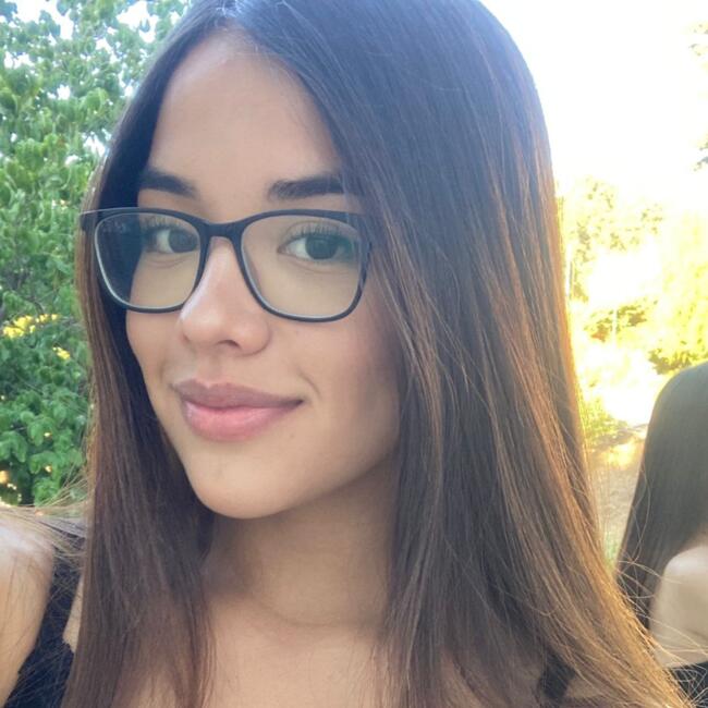 Natalie (22) - Niñera en Concepción | Babysits