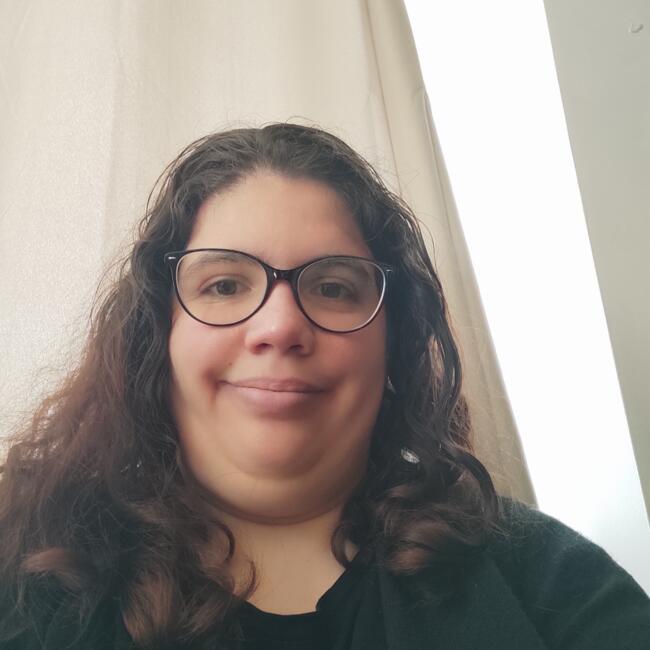 Madeline (28) - Baby-sitter à Auxerre | Babysits