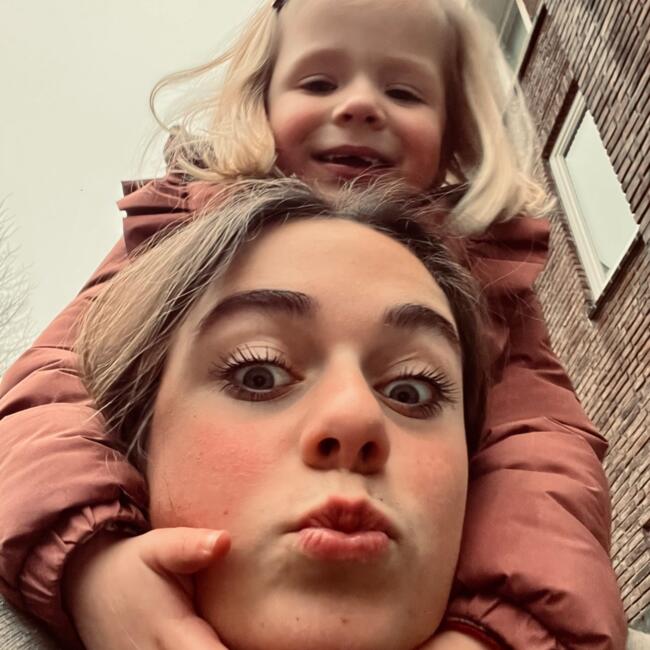 Puk (21) - Oppas in Rotterdam | Babysits