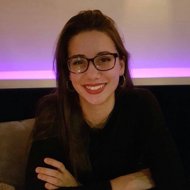 Aryanne - Oppaswerk in Amsterdam | Babysits