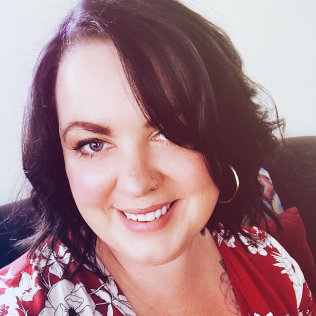 Katie (32) - Nanny in Christchurch | Babysits