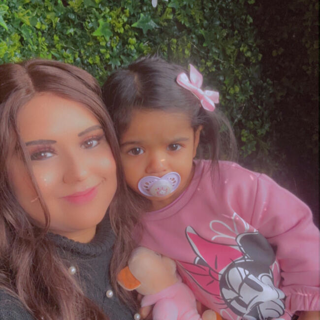 Khaleda - Babysitting Job in Cardiff | Babysits