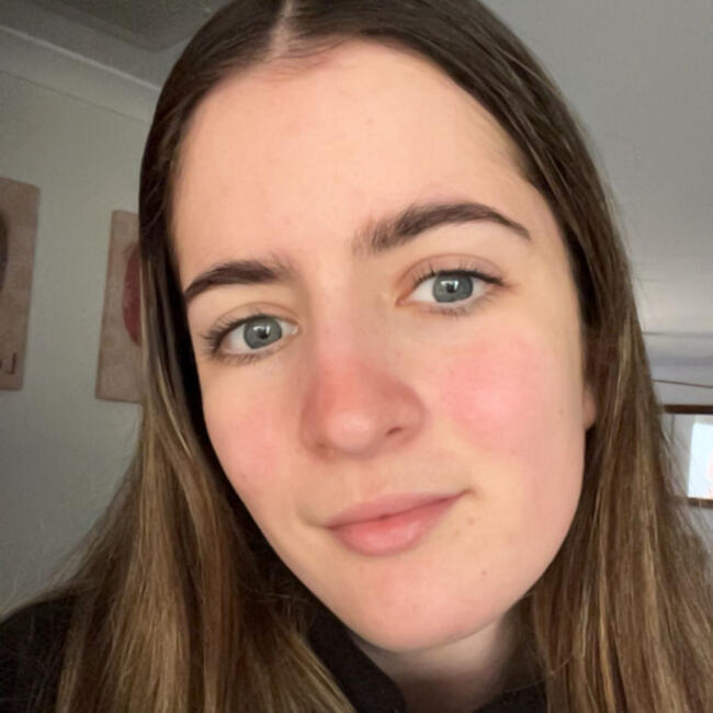 Tayla (19) - Babysitter in Perth | Babysits