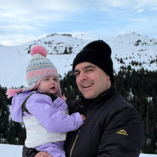 Mark - Babysitting Job in Vancouver | Babysits