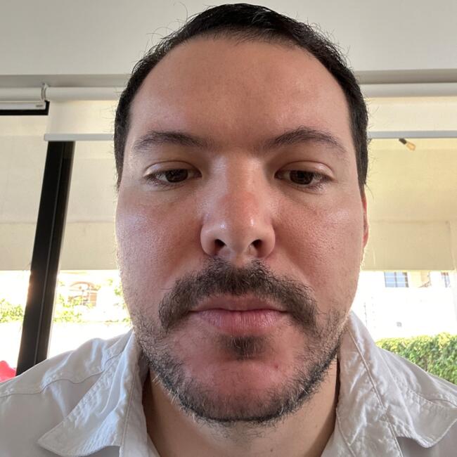 Mauricio - Trabajo para niñera en Heredia | Babysits